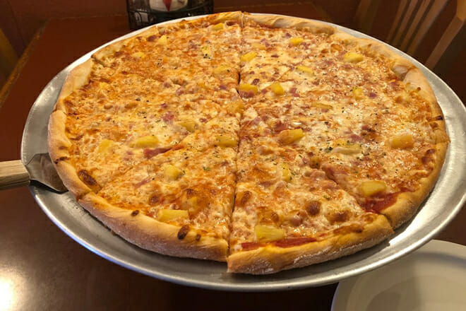 DiLorenzo’s Pizzas, Subs & Italian Restaurant