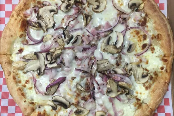 Mazza Pizzeria