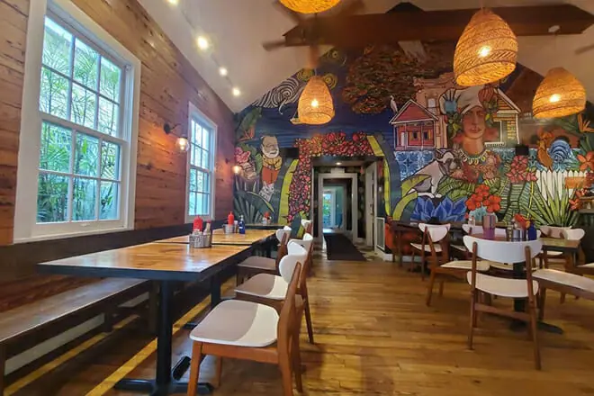 Moon Dog Cafe