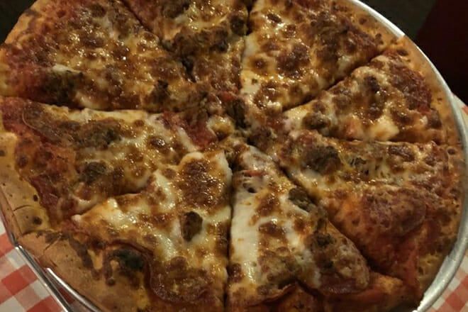 Paesano’s Pizzeria