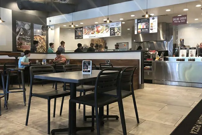 Pieology Pizzeria