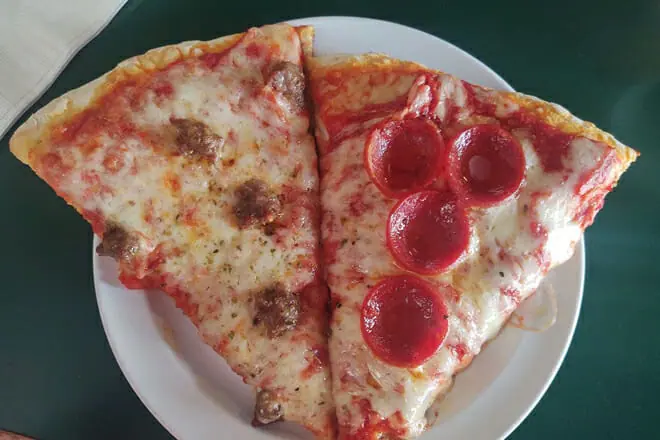 Shakespeare's Pizza
