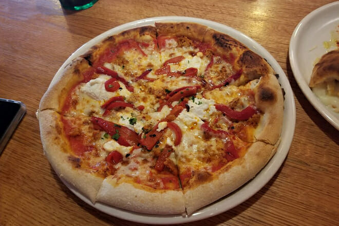 800 Degrees Wood Fired Pizza