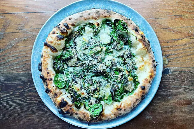 Bare Knuckle Pizza