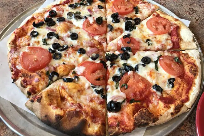 Bullman's Pizza of Helena