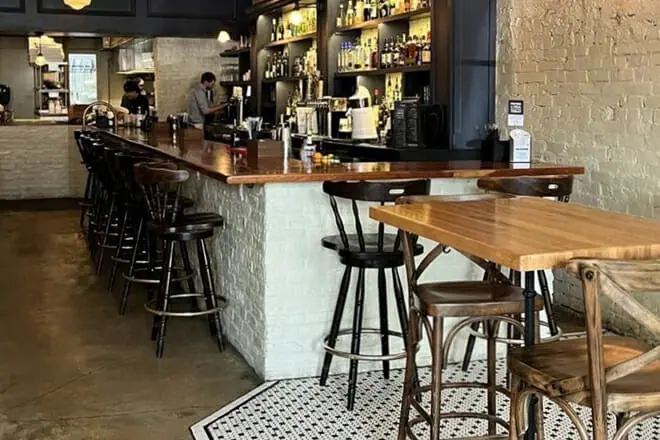 Central Pizza & Bar