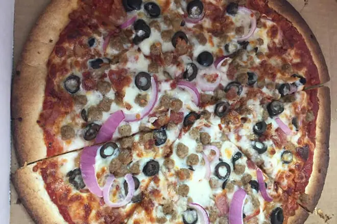 Fort Morgan Pizza
