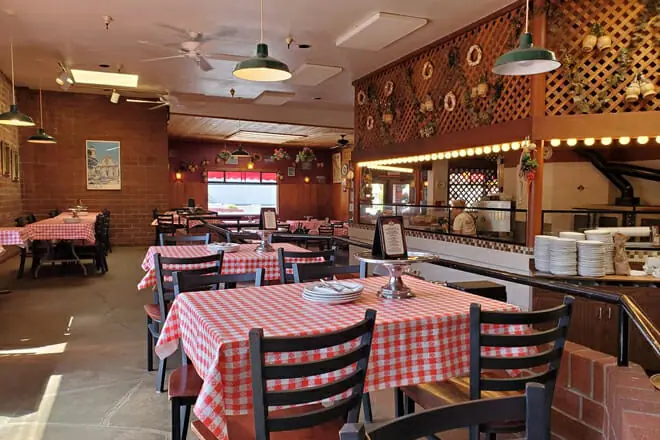Gianni's Pizza