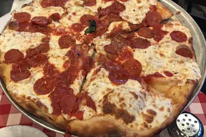 Grimaldi's Pizzeria