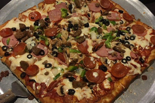 Moni's Pasta & Pizza - Arlington
