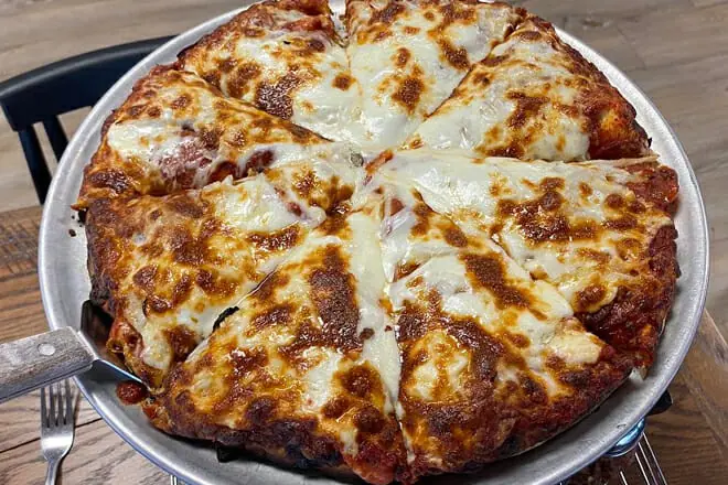 Myles Pizza Pub