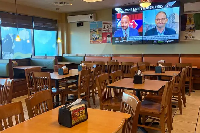 Papa's Pizza