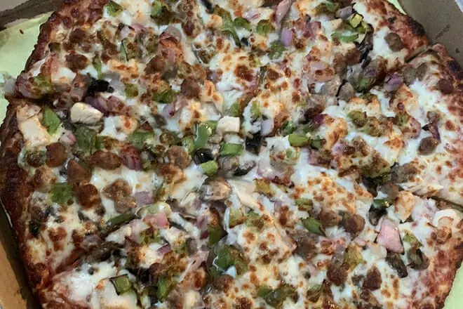 Red Maple Pizza