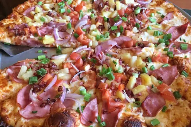 Round Table Pizza