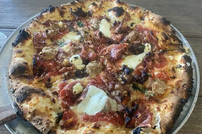 V Pizza