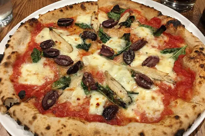 3 Palms Pizzeria