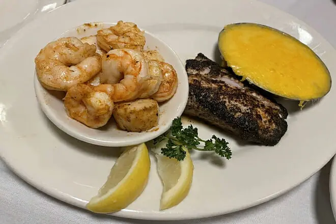 42nd St Oyster Bar & Seafood Grill