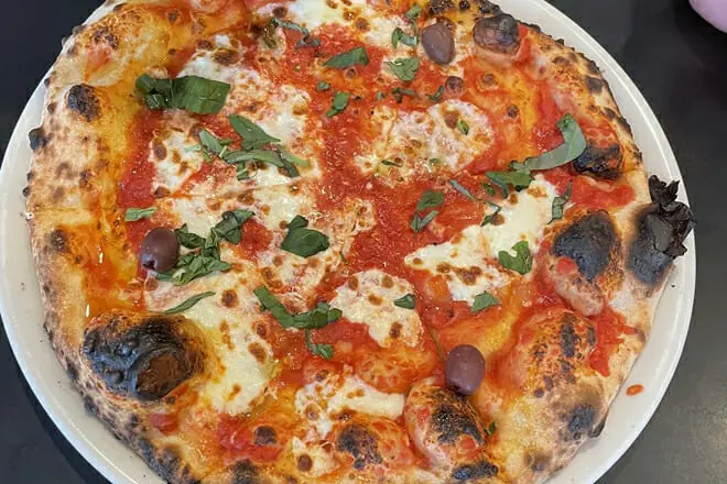 Enoteca Ama