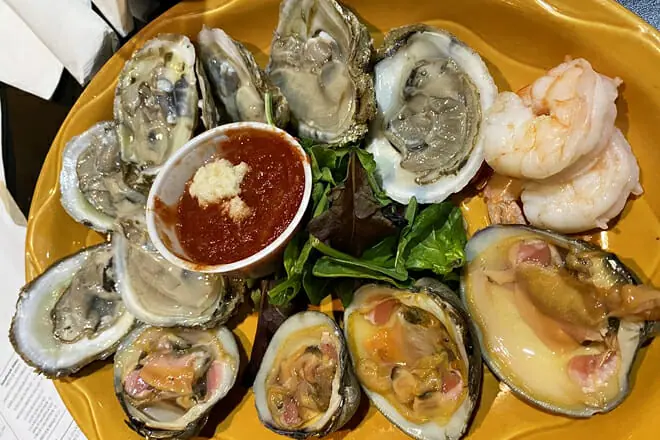 Roland's Seafood Grill