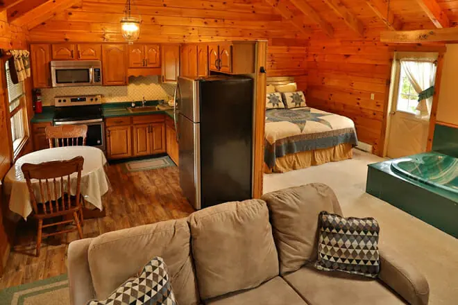 Smoke Hole Caverns & Log Cabin Resort