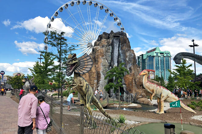Clifton Hill Fun Pass : Top 6 Attractions
