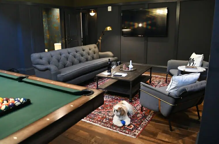 crossroads hotel 1