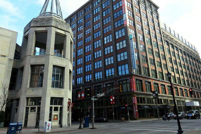Embassy Suites Saint Louis - Downtown