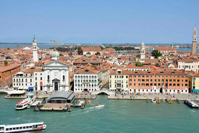 Do I Need Shots Before Traveling to Italy: General Information
