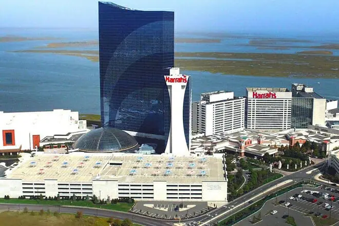 Harrah’s Atrium Tower