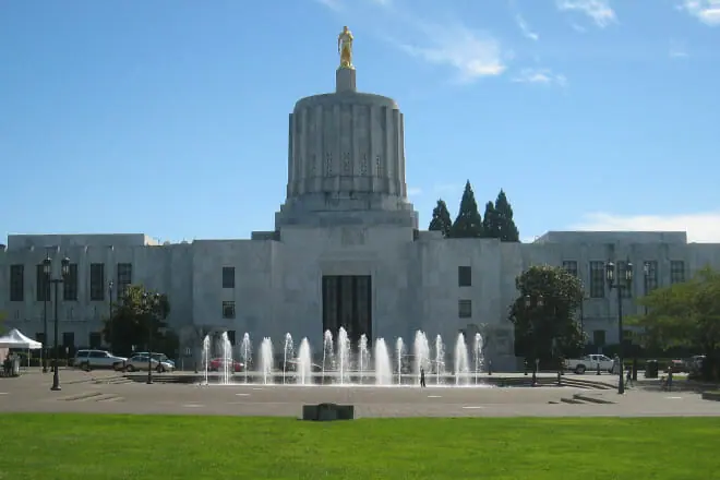 Oregon State Capitol