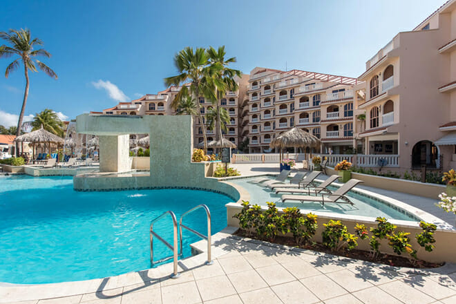 Playa Linda Beach Resort, Ritz-Carlton Aruba