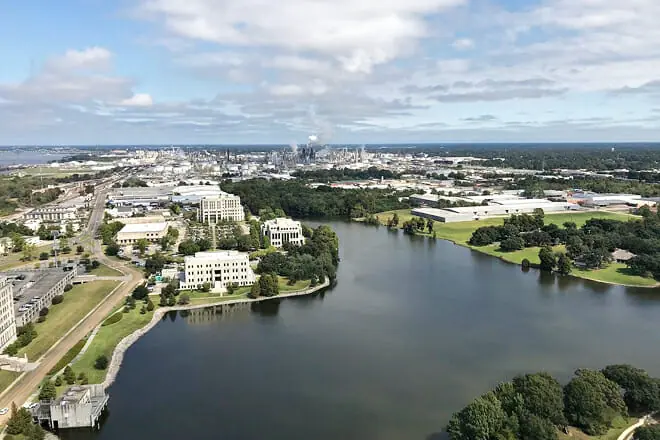 What Food Is Baton Rouge Known For: The City’s Food Scene