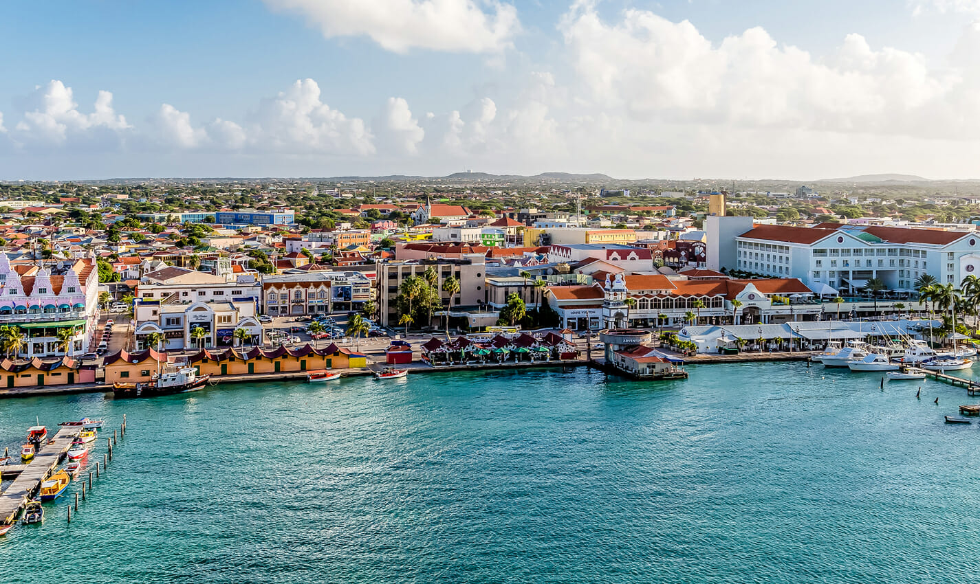 what is the currency in aruba travel photo