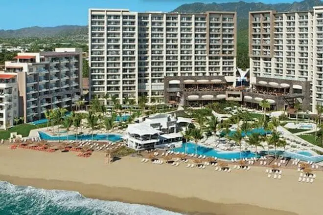 Dreams Vallarta Bay Resort & Spa