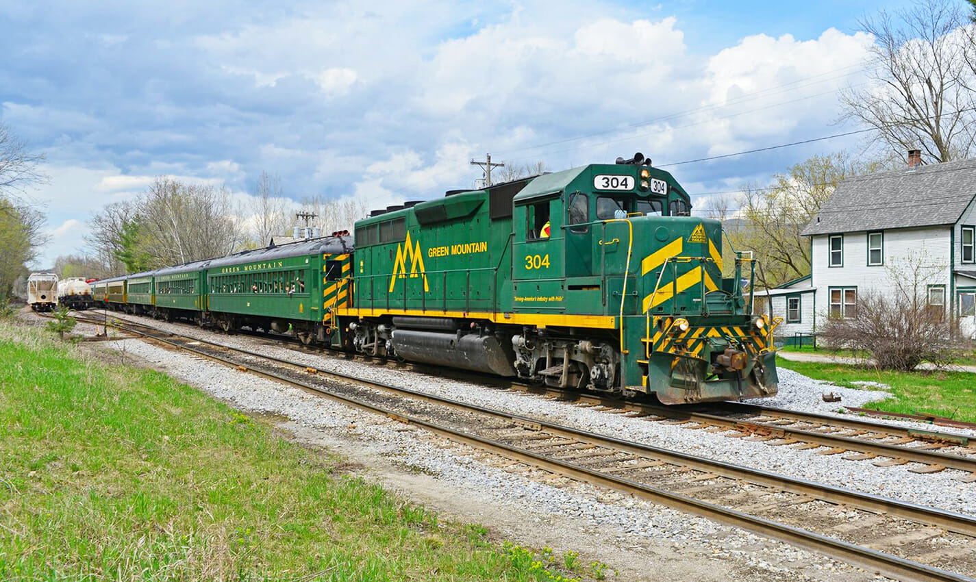 green mountain railroad travel photo