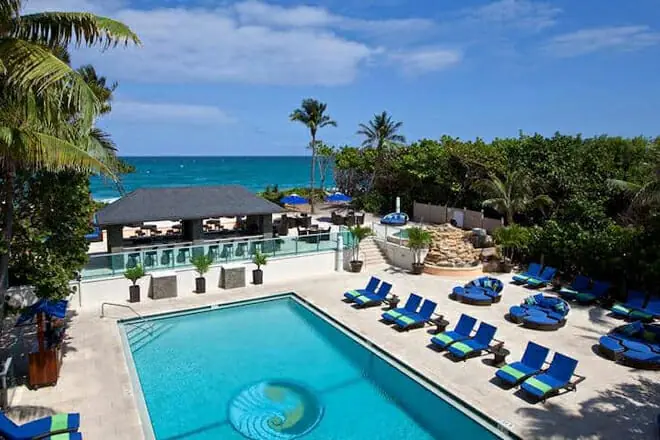 Jupiter Beach Resort and Spa in Jupiter Beach