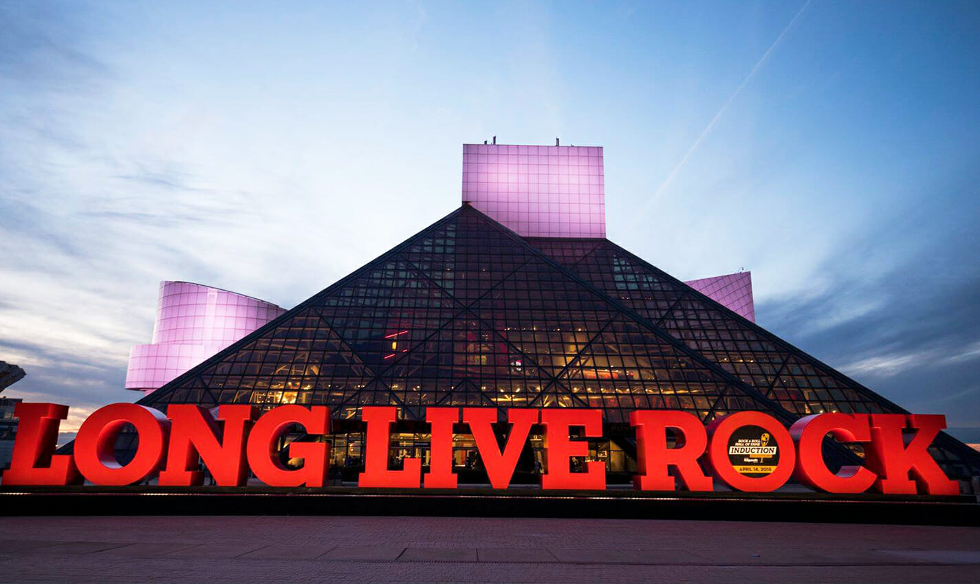 rock and roll hall of fame travel photo