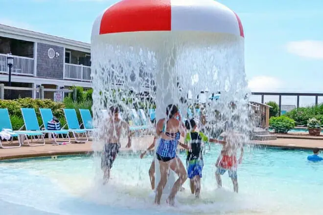 The Riviera Beach Resort