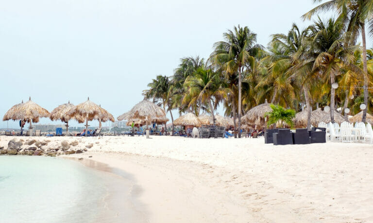 is aruba a friendly country travel photo