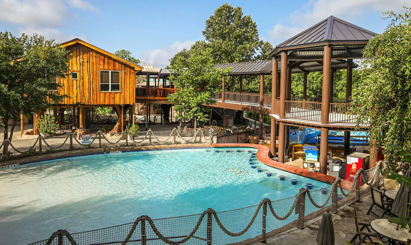 the resort at schlitterbahn, new braunfels travel photo