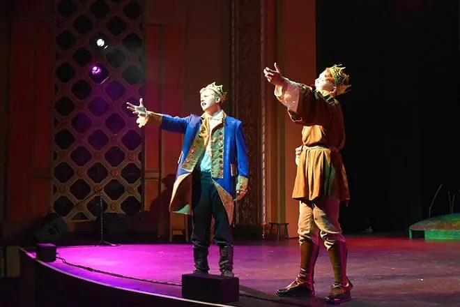 el campanil theatre