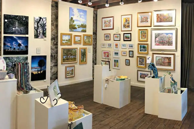 20. Gallery 209