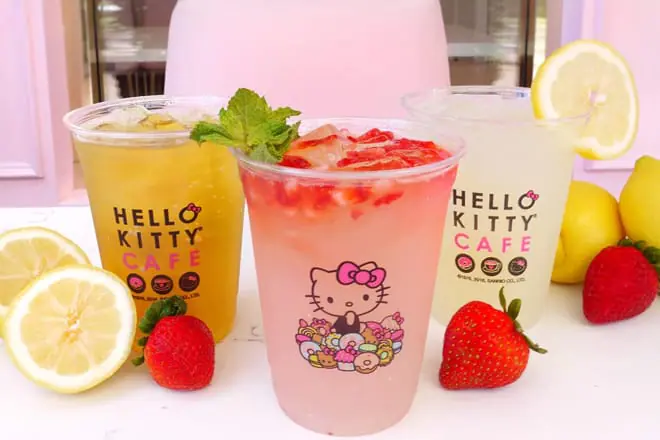 Hello Kitty Café