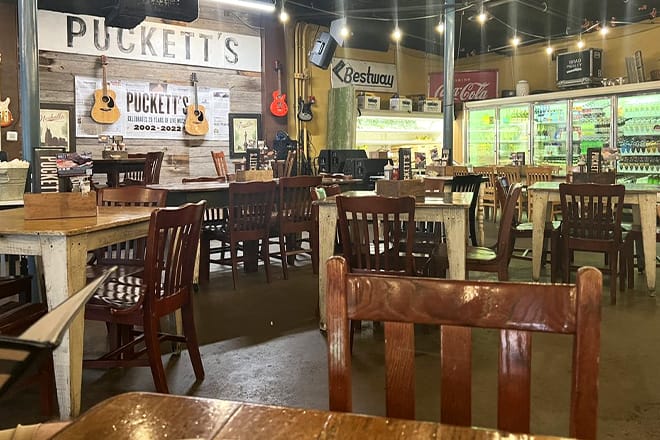 Puckett's Restaurant - Downtown Nashville