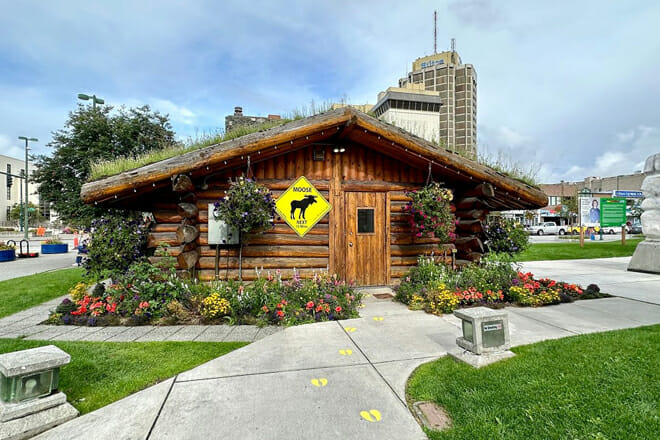 visit anchorage log cabin visitor information center