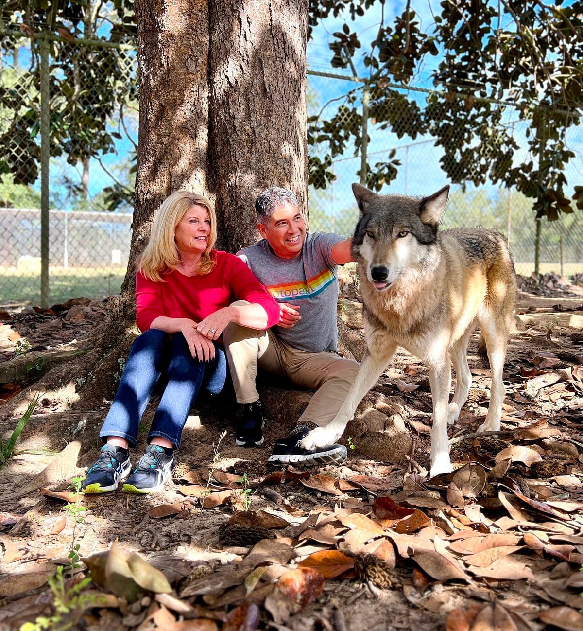 A photo op with a wolf.