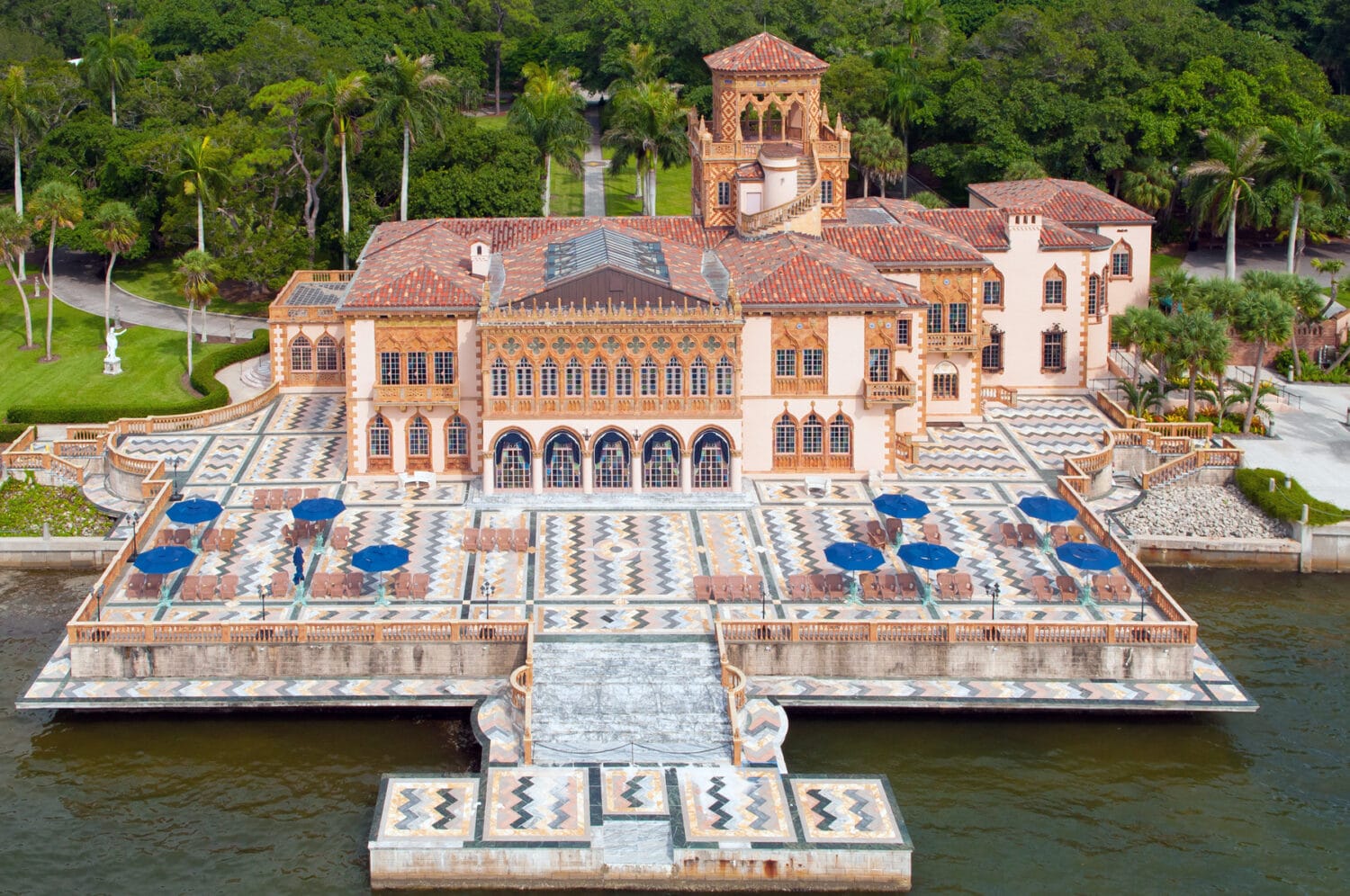 An aerial shot of the whole mansion.