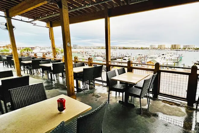Brotula's Seafood House and Steamer, Destin