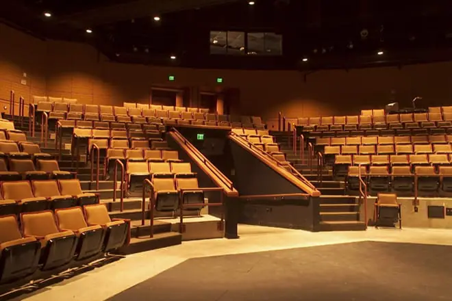 Circle Theatre