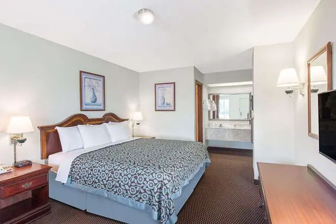 Days Inn by Wyndham - West Point